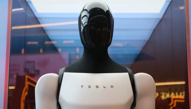 Elon Musk Predicts Robots Will Be Better Surgeons Than Humans